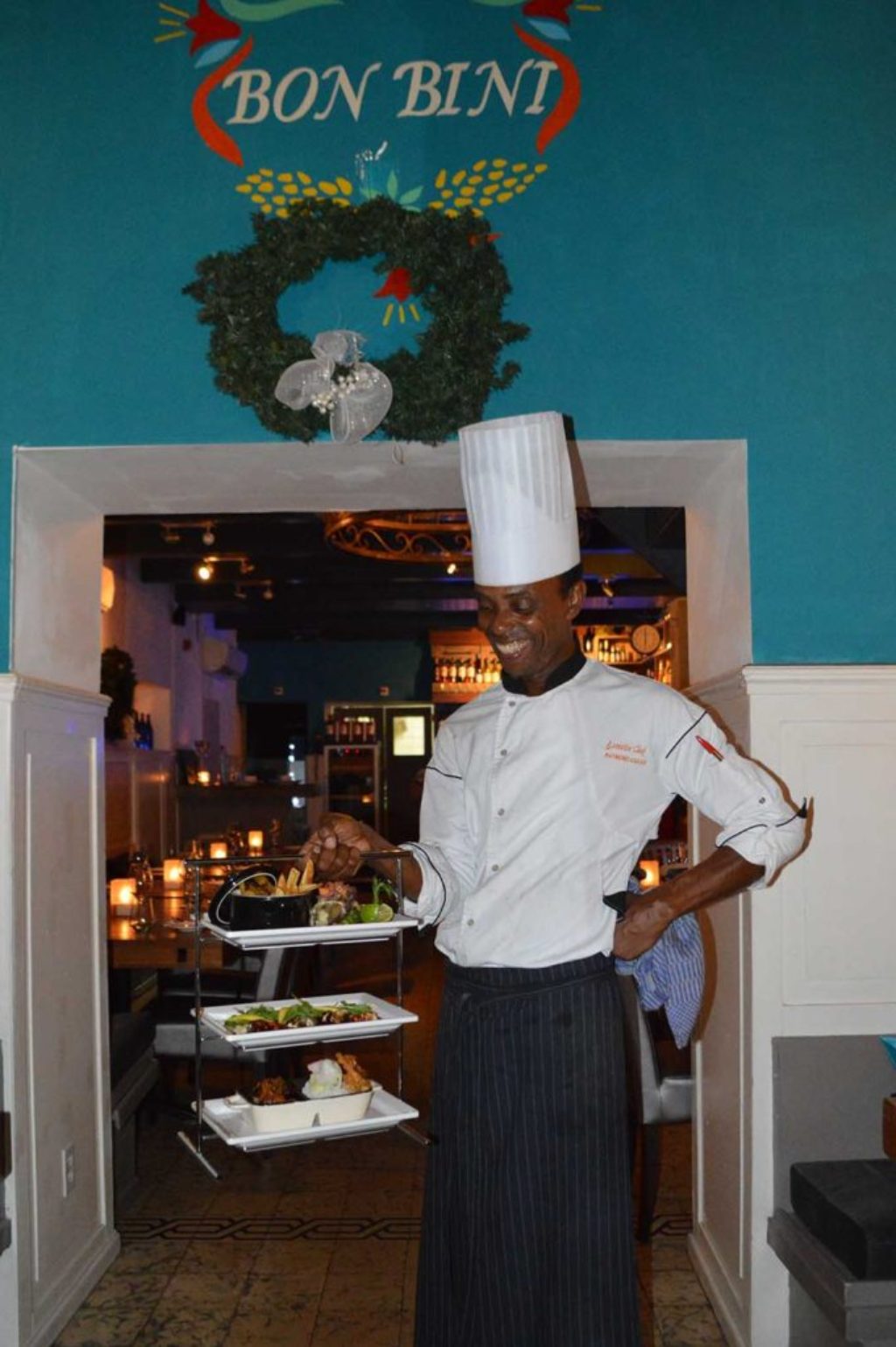 Myronchi Trip - Chez Ray Restaurant